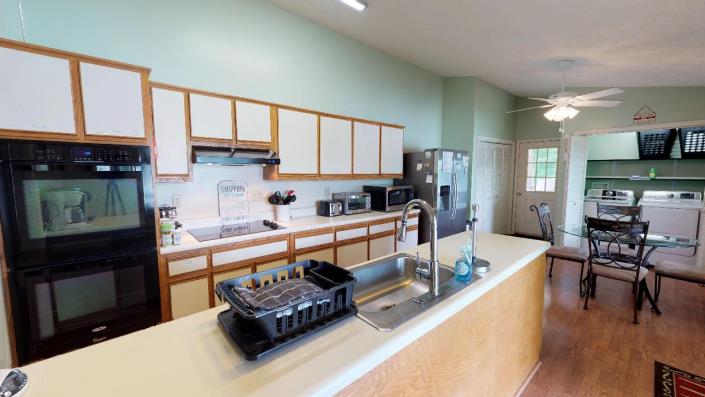 Bob Inn Cove - Lake Retreat